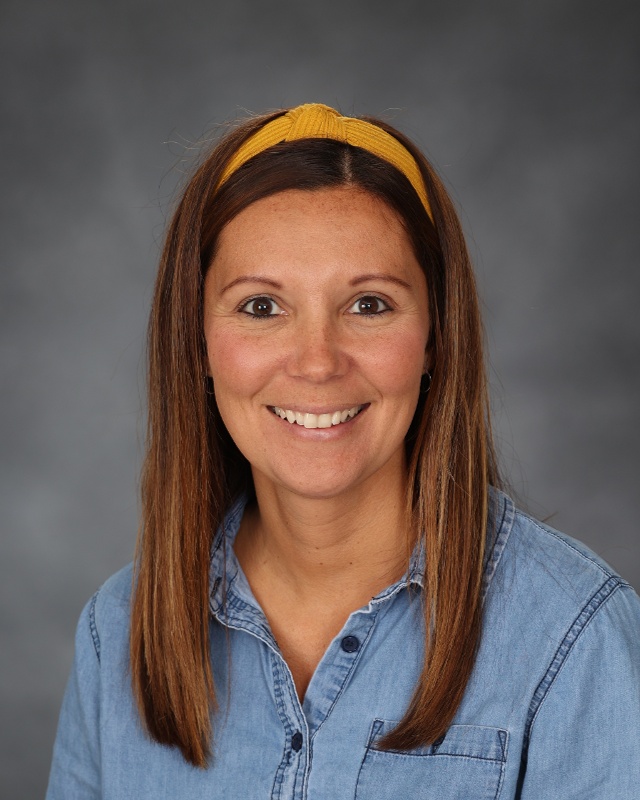 Mrs. Laura Lanser - St. John XXIII Catholic School